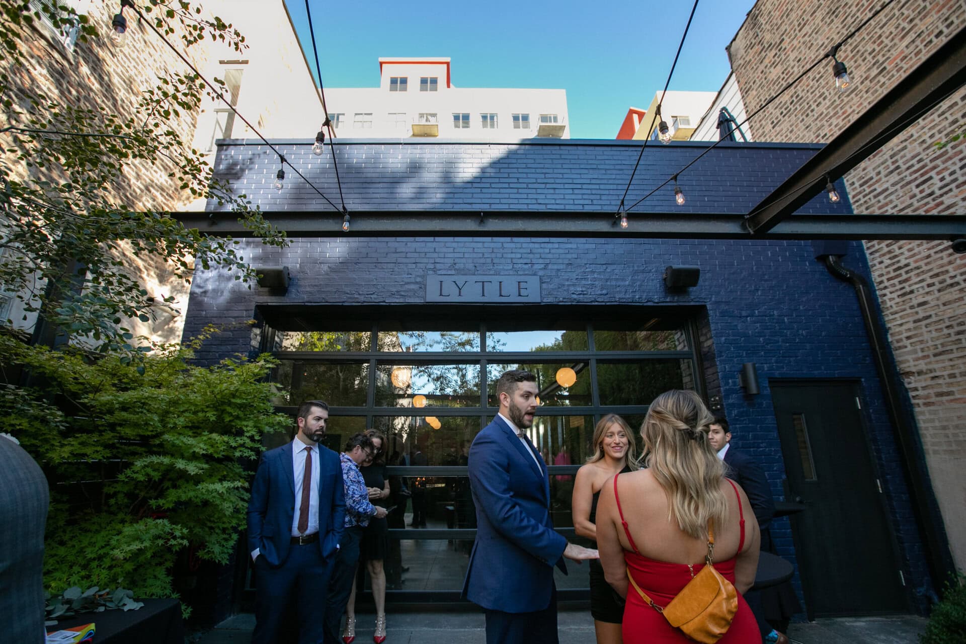 Best Small Chicago Wedding Venues | City Savvy Imaging | Chicago ...